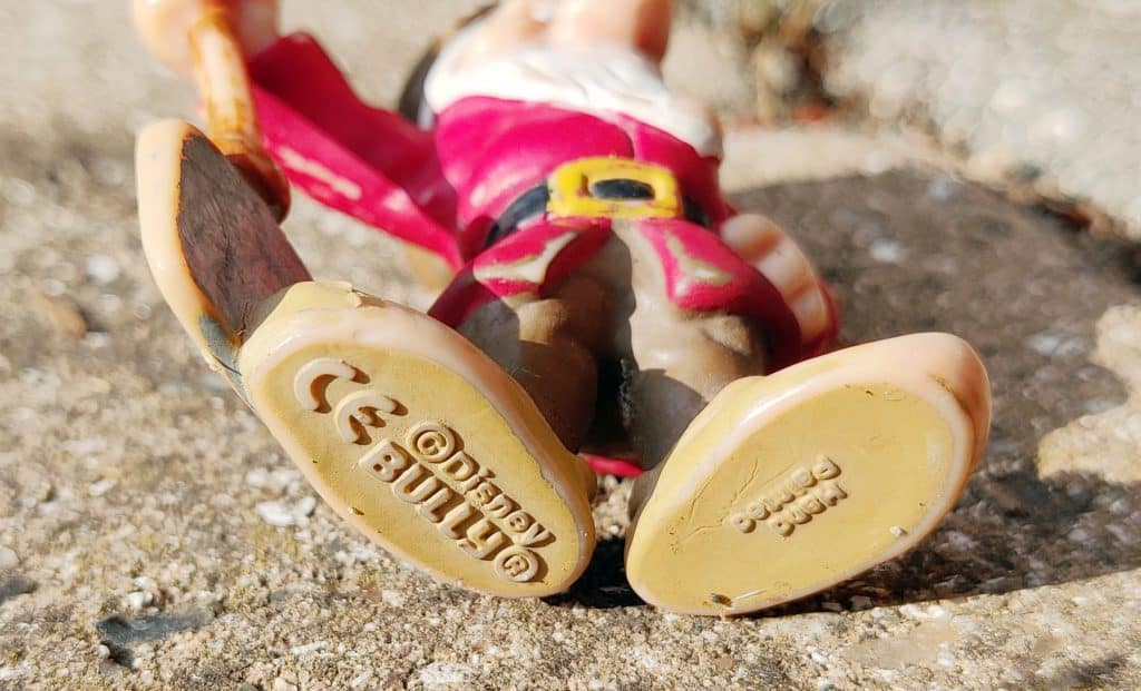 Gnavpot figur. Bully Disney. Snevide. De syv små dværge - Finurlium