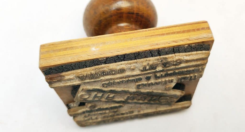 Stempel fra Perfumeri & Sæbehuset. Allinge (Bornholm) Tlf. 23. Chr ...